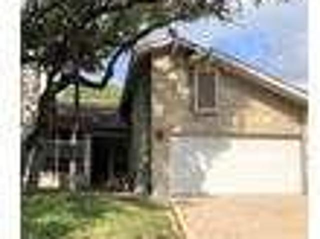 3 bedroom in San Antonio TX 78230