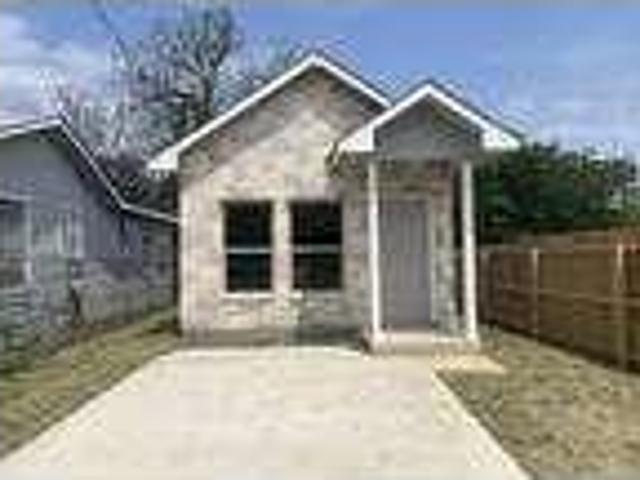 3 bedroom in San Antonio TX 78237