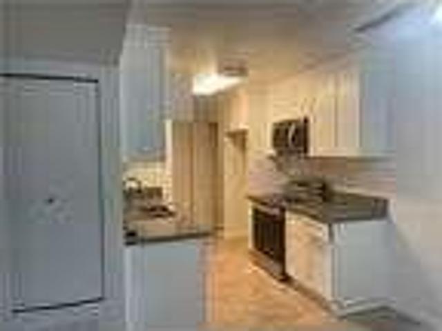 3 bedroom in San Bernardino California 92407