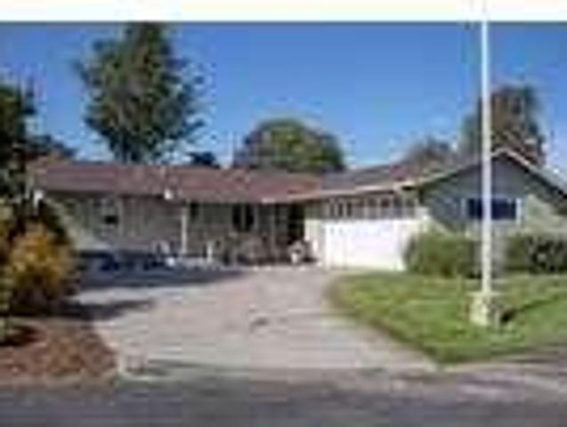 3 bedroom in San Diego California 92122