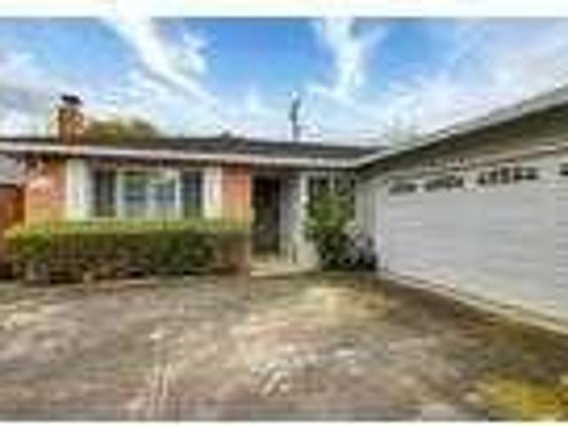 3 bedroom in San Jose CA 95117