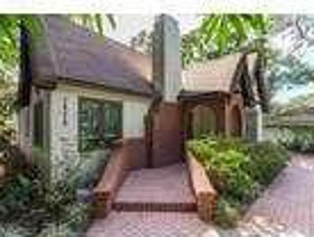 3 bedroom in Sarasota FL 34239