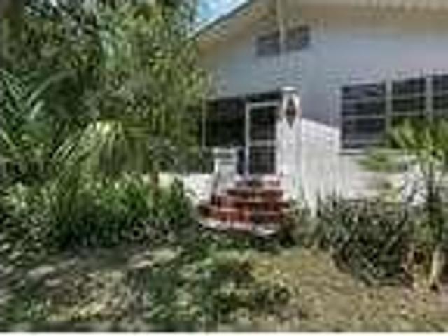 3 bedroom in Sarasota Florida 34234