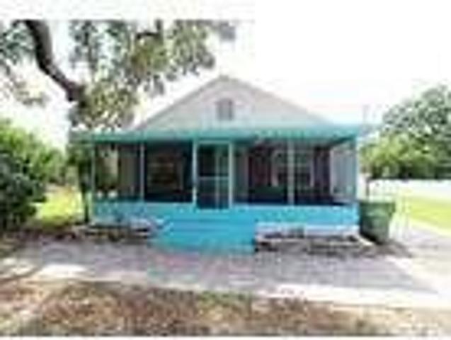 3 bedroom in Sarasota Florida 34234