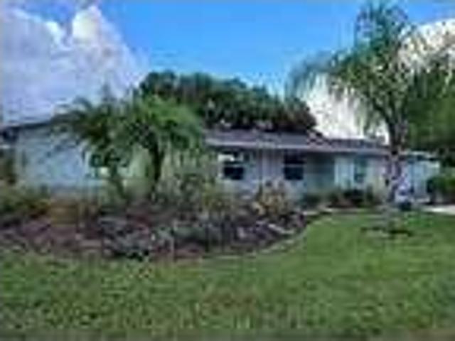3 bedroom in Sarasota Florida 34239