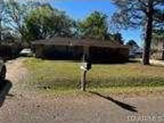 3 bedroom in Selma AL 36701