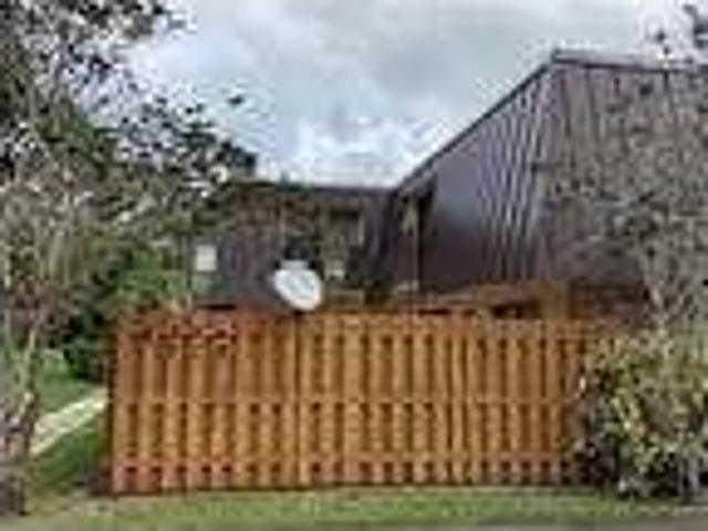 3 bedroom in Stuart Florida 34997