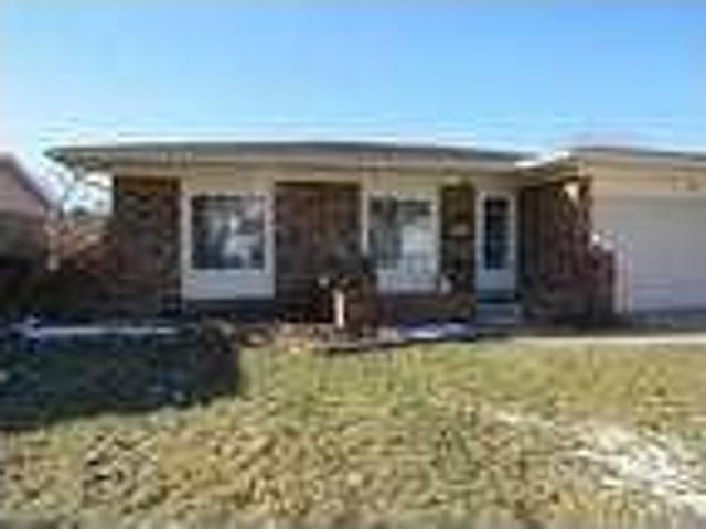 3 bedroom in Sterling Heights Michigan 48310