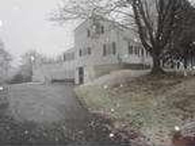 3 bedroom in Stratham New Hampshire 03885