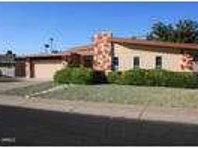 3 bedroom in Sun City Arizona 85373