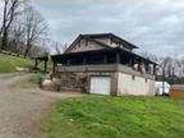 3 bedroom in Powhatan Point OH 43942