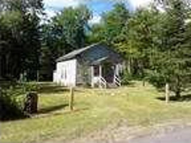 3 bedroom in Poland New York 13324