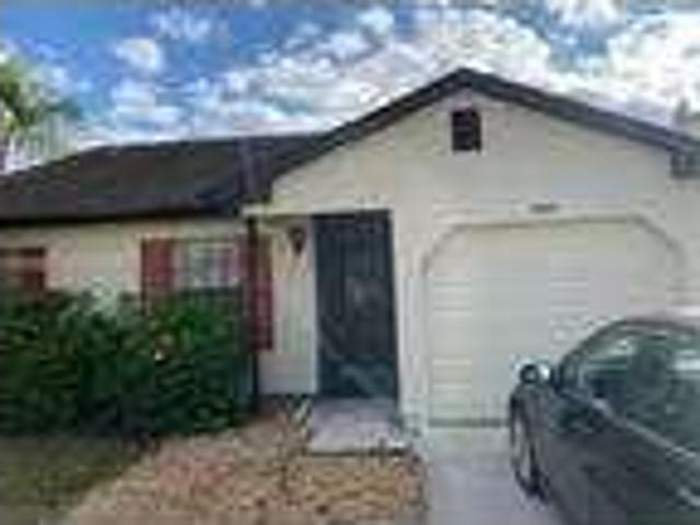 3 bedroom in Port Saint Lucie Florida 34952