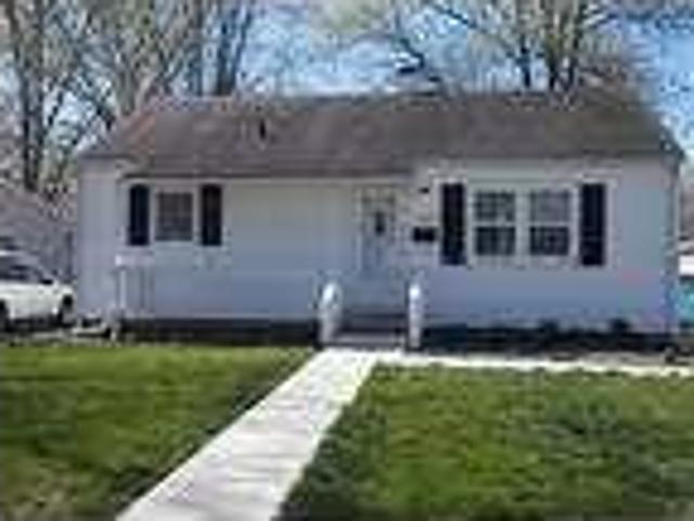 3 bedroom in Pana IL 62557