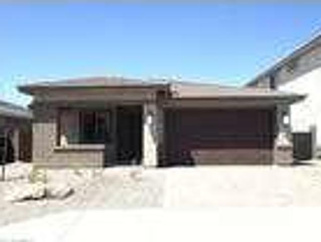 3 bedroom in Phoenix AZ 85050