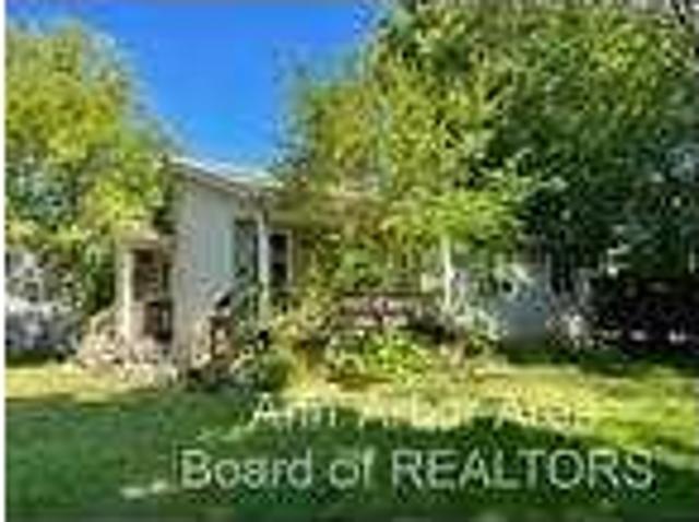 3 bedroom in Pinckney MI 48169