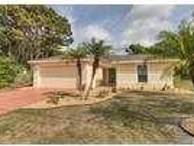 3 bedroom in Rotonda West Florida 33947