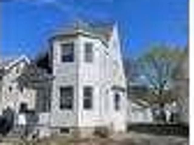 3 bedroom in Wallingford CT 06492