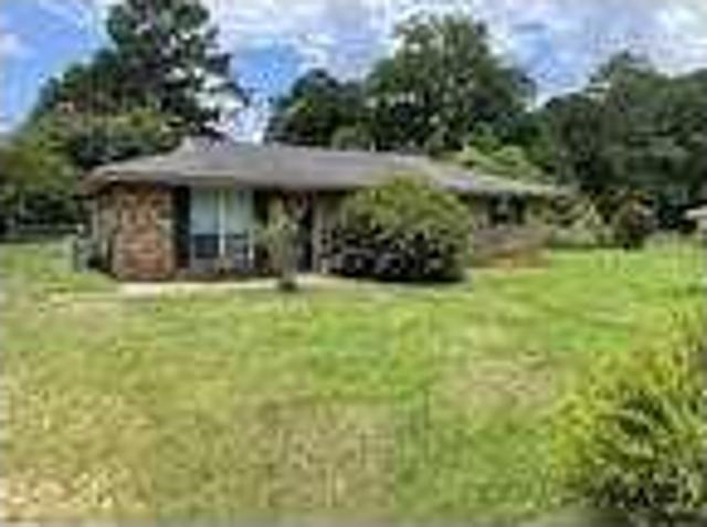 3 bedroom in Wetumpka AL 36092