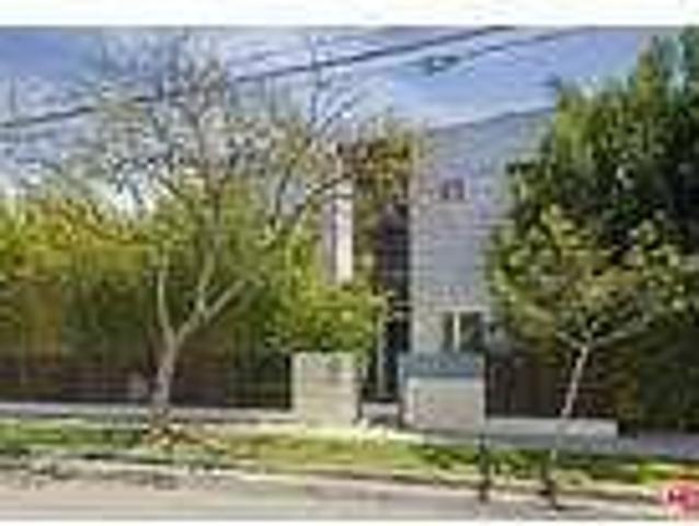 3 bedroom in West Hollywood CA 90048
