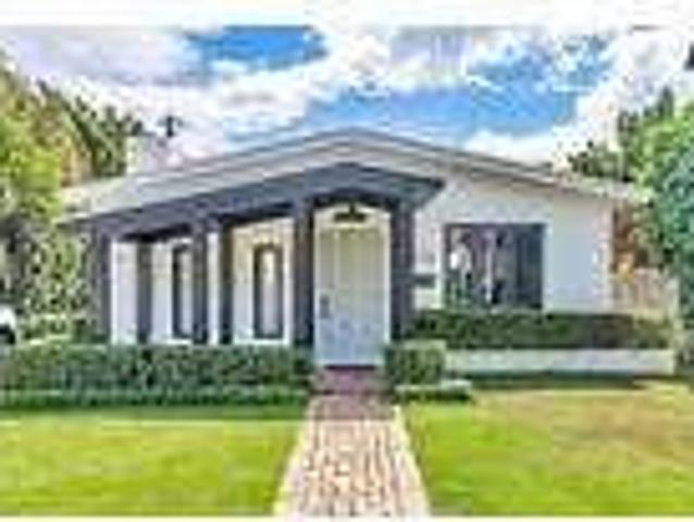 3 bedroom in West Palm Beach FL 33405