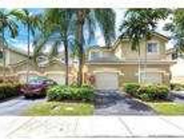 3 bedroom in Weston Florida 33327