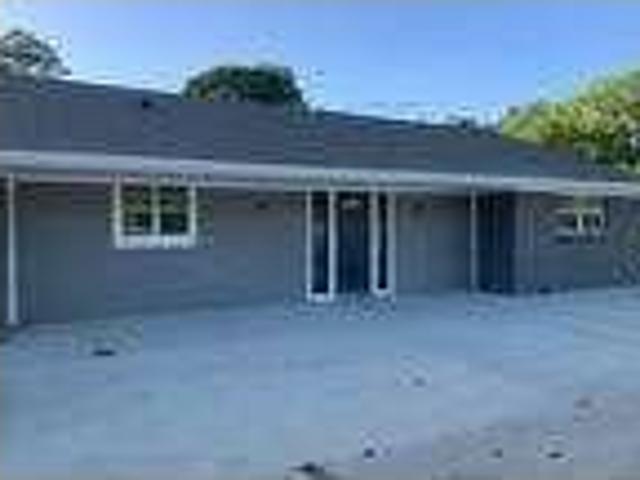 3 bedroom in Tomball Texas 77377
