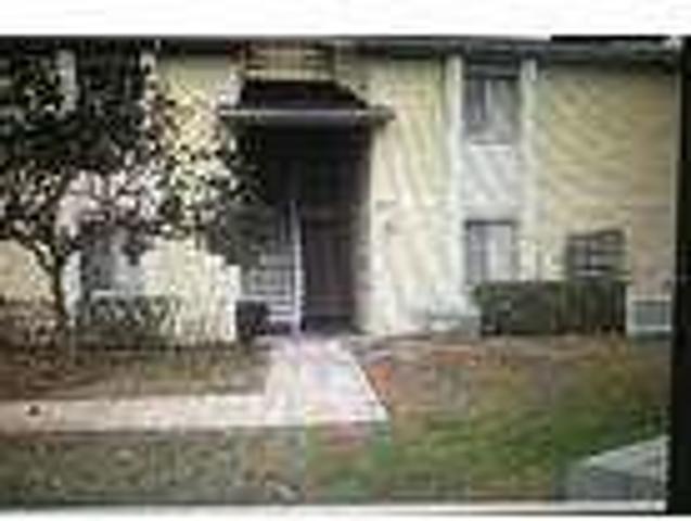 3 bedroom in Tampa Florida 33615