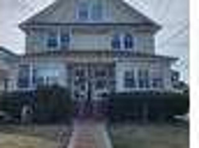 3 bedroom in Valley Stream NY 11580