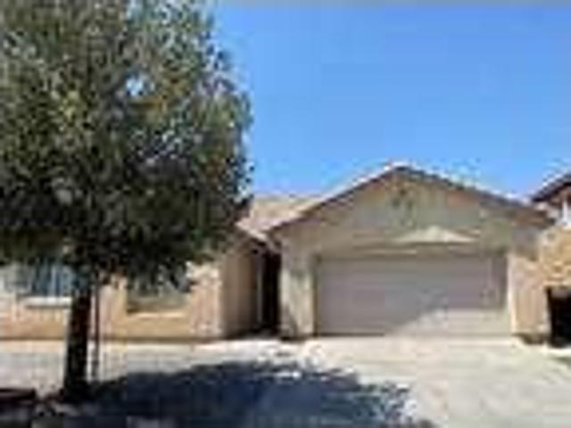 3 bedroom in Victorville CA 92394
