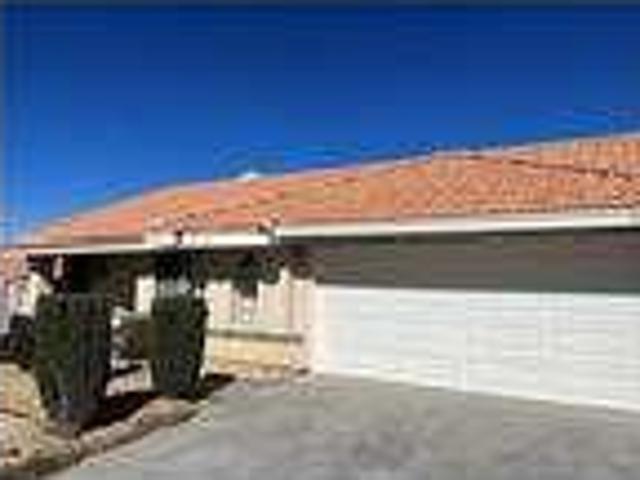 3 bedroom in Victorville California 92392
