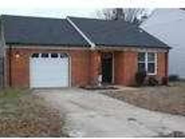 3 bedroom in Virginia Beach Virginia 23454