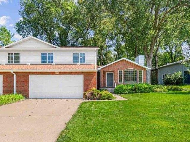 3 bedroom, Iowa City IA 52245 LS93868266