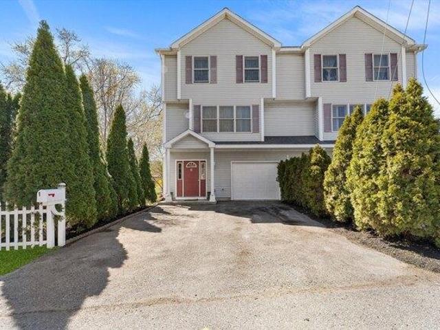 3 bedroom, Ipswich MA 01938 102412362