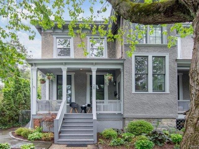 3 bedroom, Irvington NY 10533 102280599