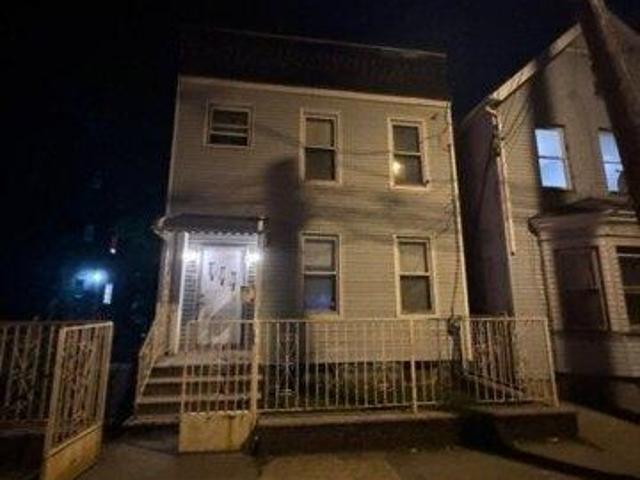 3 bedroom, Irvington NJ 07111 104808960