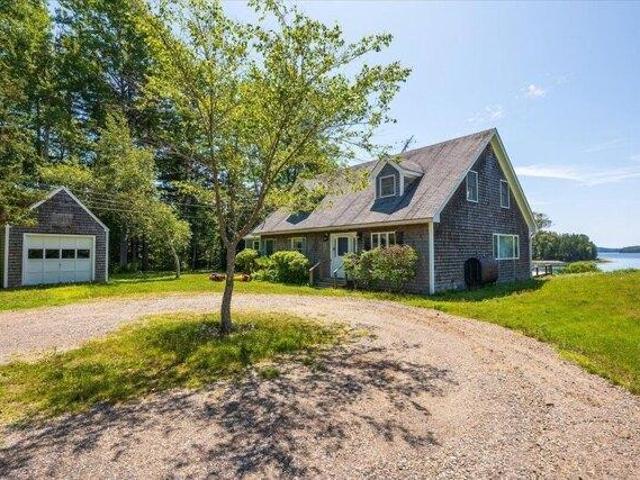 3 bedroom, Islesboro ME 04848 102564069