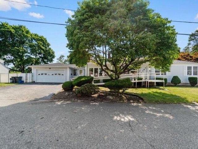 3 bedroom, Johnston RI 02919 105116968