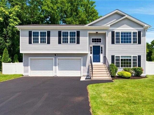3 bedroom, Johnston RI 02919 105117607