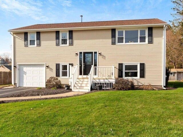 3 bedroom, Johnston RI 02919 103220655