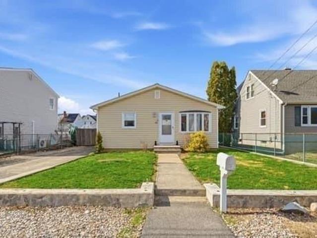 3 bedroom, Johnston RI 02919 103249762