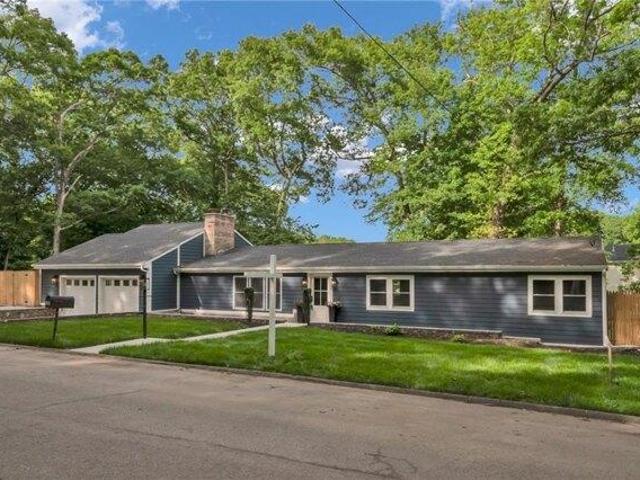 3 bedroom, Johnston RI 02919 103433371