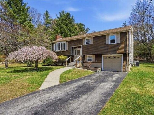 3 bedroom, Johnston RI 02919 LS101748287
