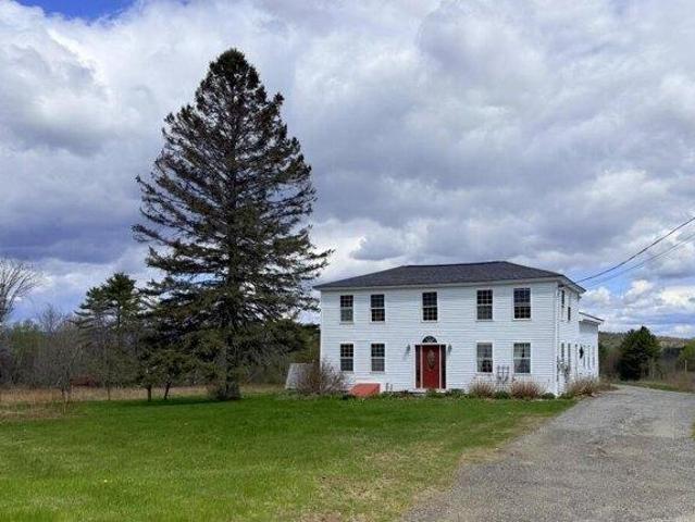 3 bedroom, Jay ME 04239 102346224