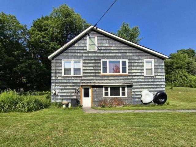 3 bedroom, Jay ME 04239 104653752