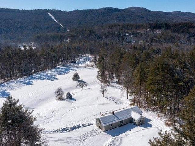 3 bedroom, Jamaica VT 05343 102479516