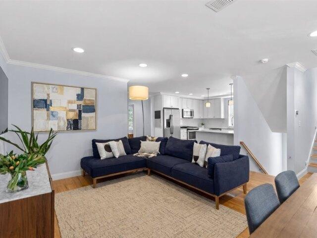 3 bedroom, Jamaica Plain MA 02131 102669648