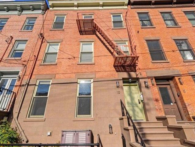3 bedroom, Jersey City NJ 07302 LS101783164