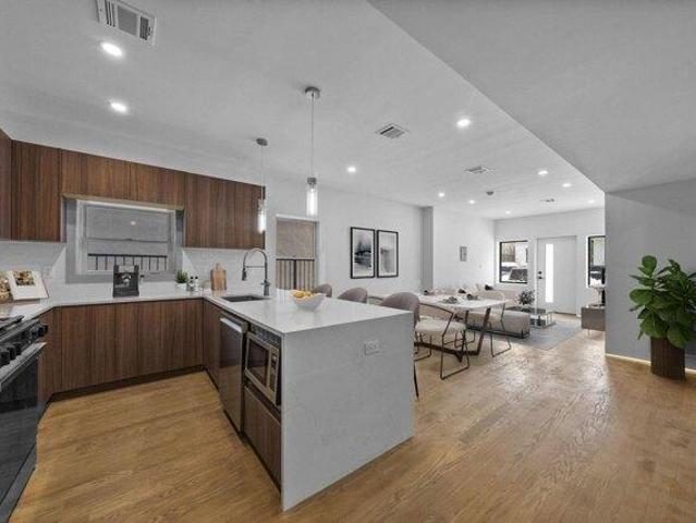 3 bedroom, Jersey City NJ 07304 102256467