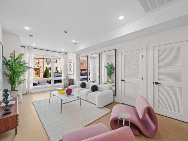 3 bedroom, Jersey City NJ 07304 102564001